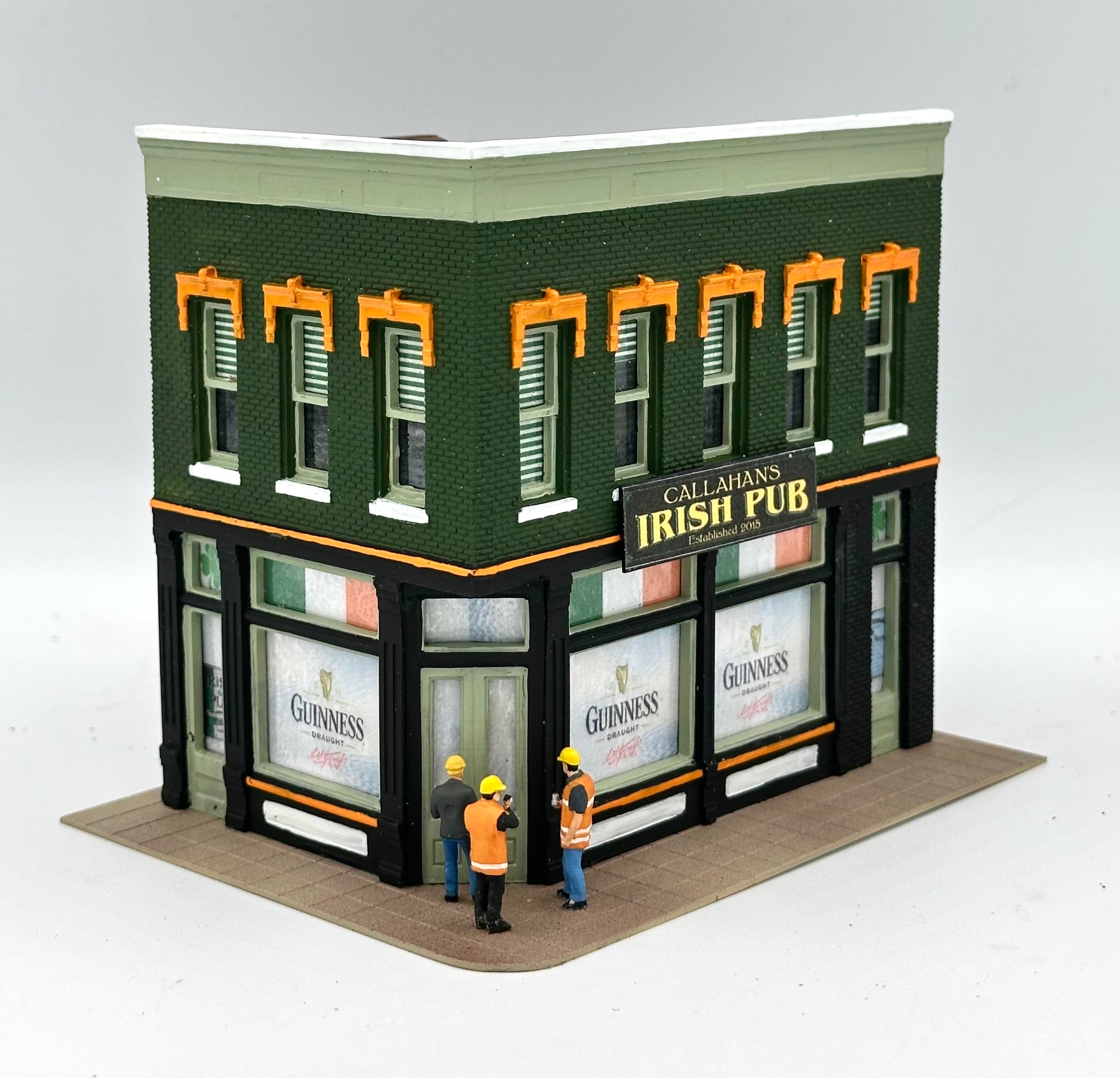 DPM HO Scale 2-Story Corner Custom Painted "Callahan's" Irish Pub/Bar ...